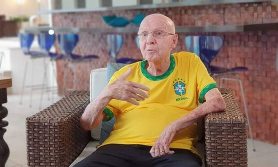 Lenda do futebol, Zagallo morre aos 92 anos - TV Pampa